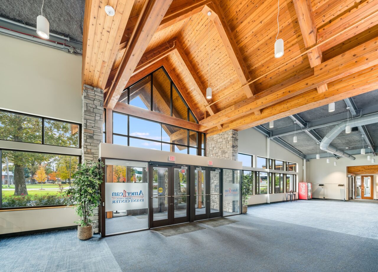 Michigan WW Market | Silver Lining Shows